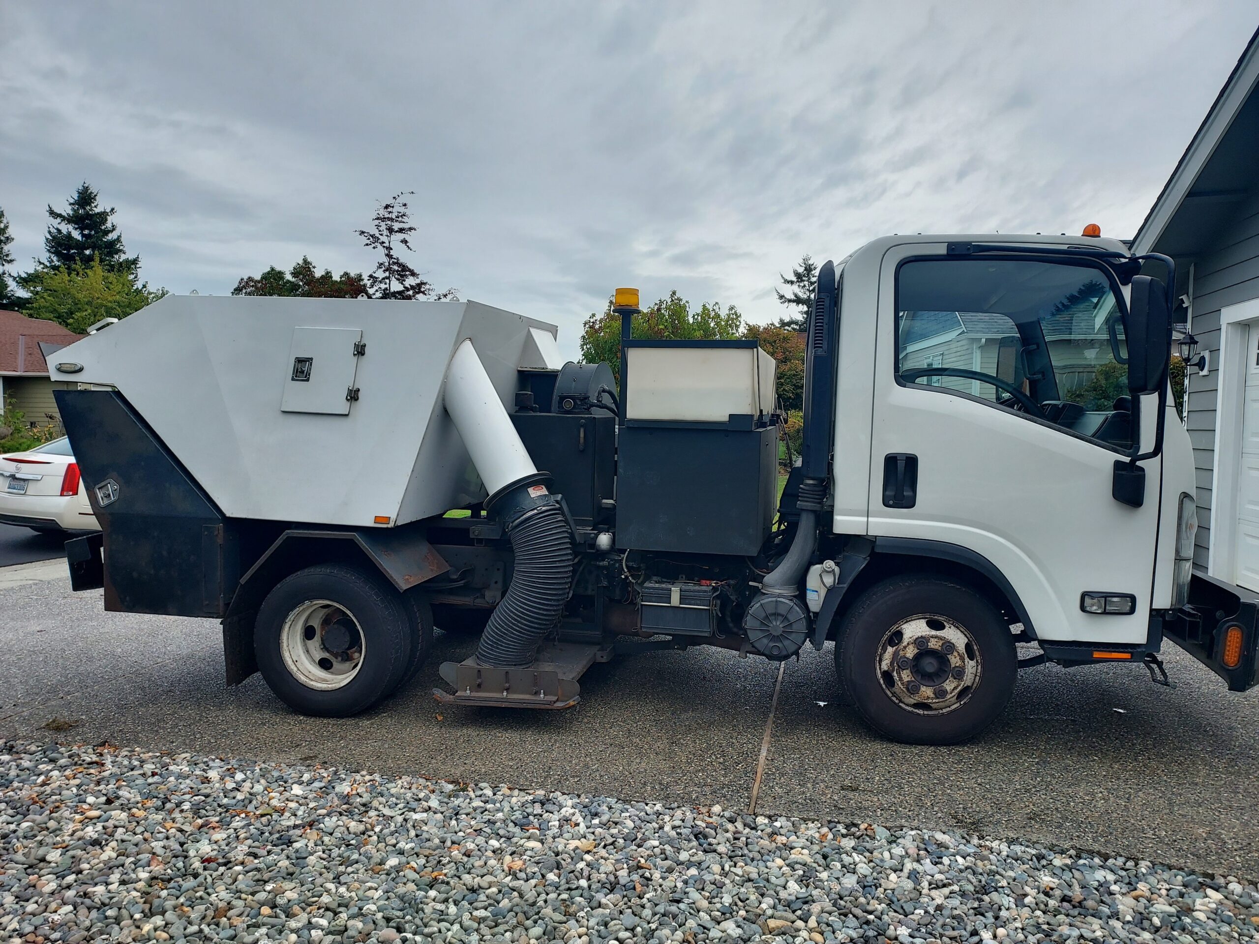 NiteHawk # 2504 – Details | buysweepers.com – Used sweeper trucks ...